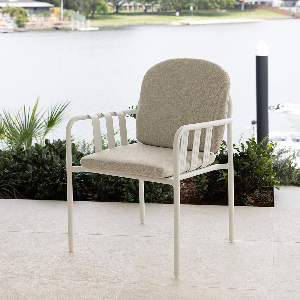 Mornington Outdoor 1.5m Round Dining Setting with 6 Chairs - Bay ...